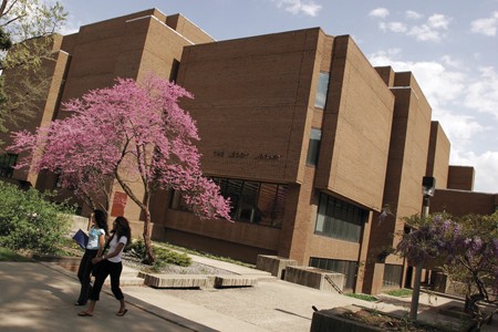 Leddy library announces Fall hours | DailyNews