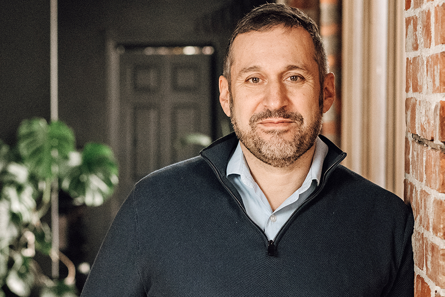 Professor receives law society medal | DailyNews