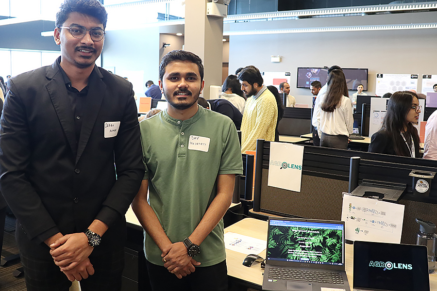 Students demonstrate computer science projects | DailyNews