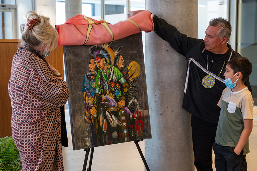 Indigenous artwork to inspire social work students | DailyNews