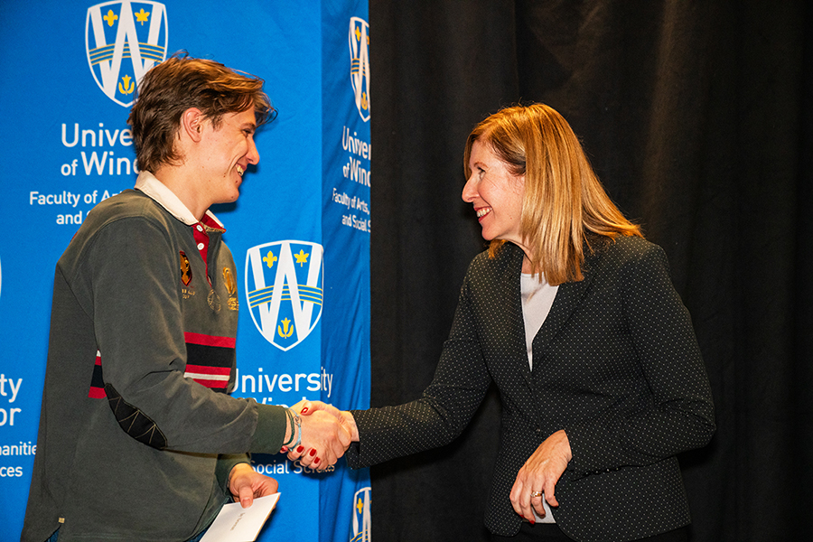 Dean's Honour Roll | Faculty of Arts, Humanities and Social Sciences