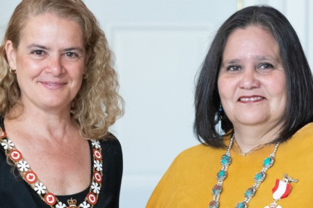 Professor Beverly Jacobs invested into The Order of Canada | Faculty of Law